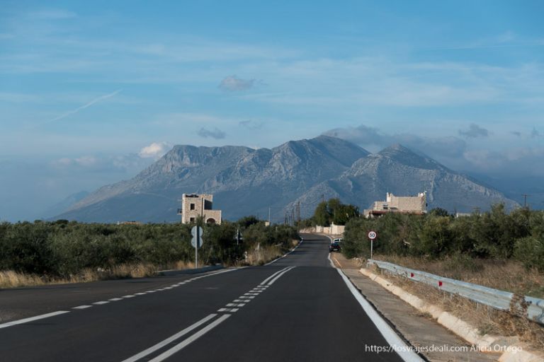 Guía de la Península de Mani: ruta por el sur del Peloponeso